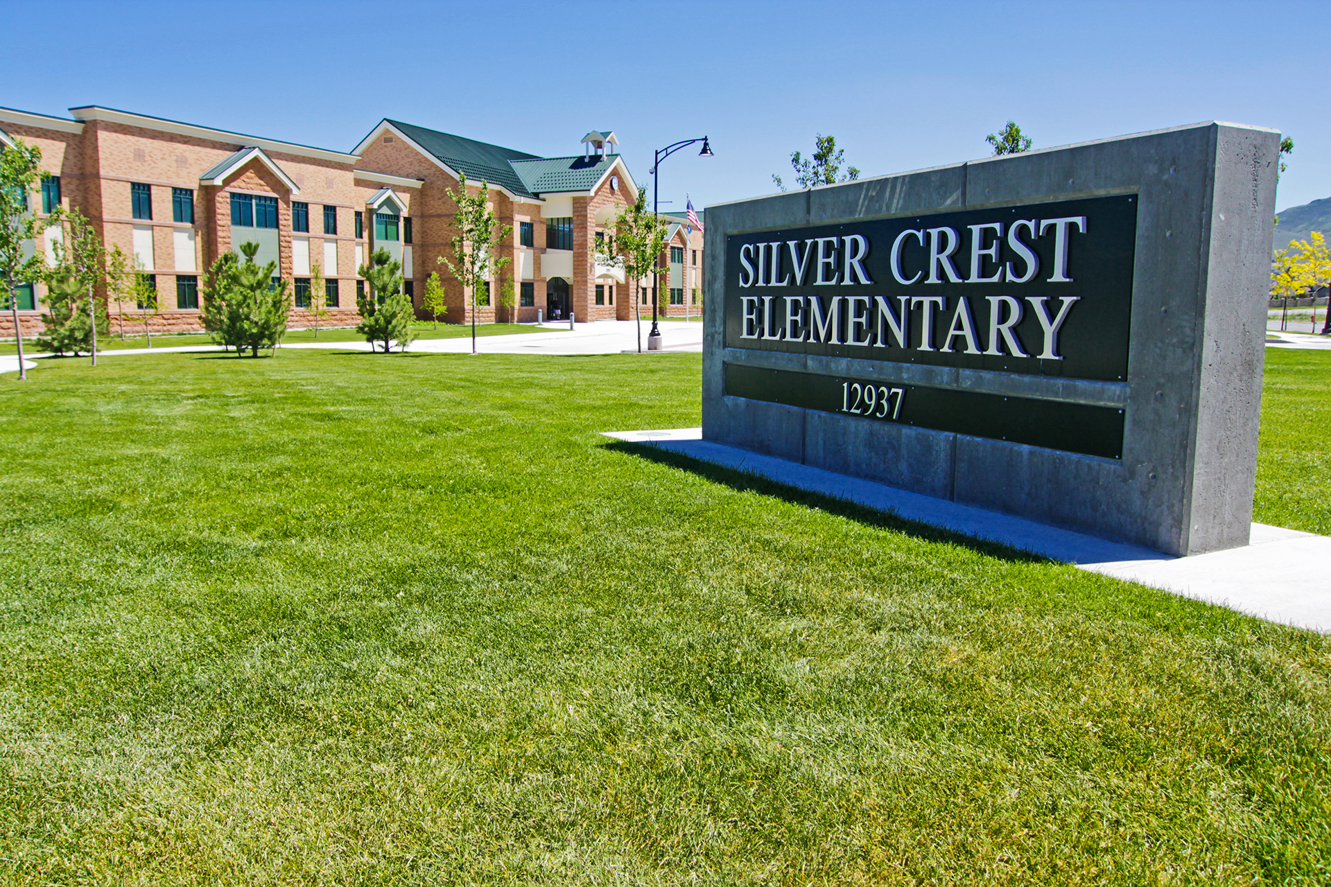 Silver Crest Elementary - Mahas Construction Inc.