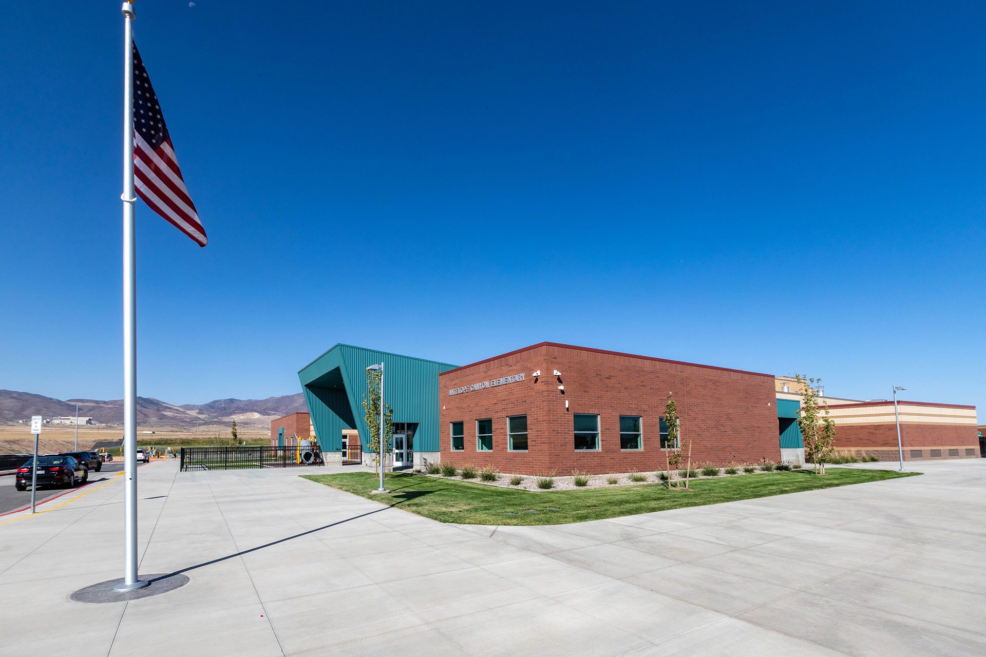 Antelope Canyon Elementary School - Mahas Construction Inc.