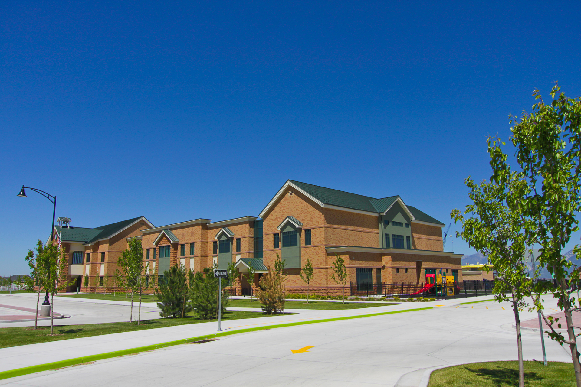 Silver Crest Elementary - Mahas Construction Inc.